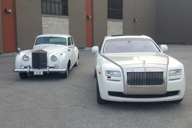 OUR FLEET – Rolls Royce Classic Limos